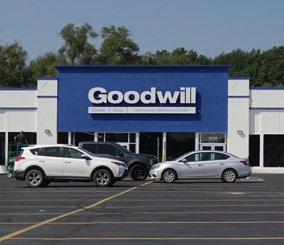 GOODWILL - Updated October 2025 - 8230 Wornall Rd, Kansas City ...