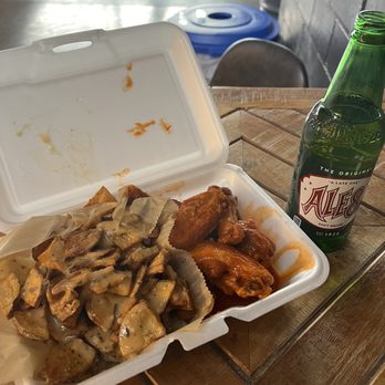 WING KYNG - Updated May 2024 - 19 Photos & 37 Reviews - 101 W Loudon ...