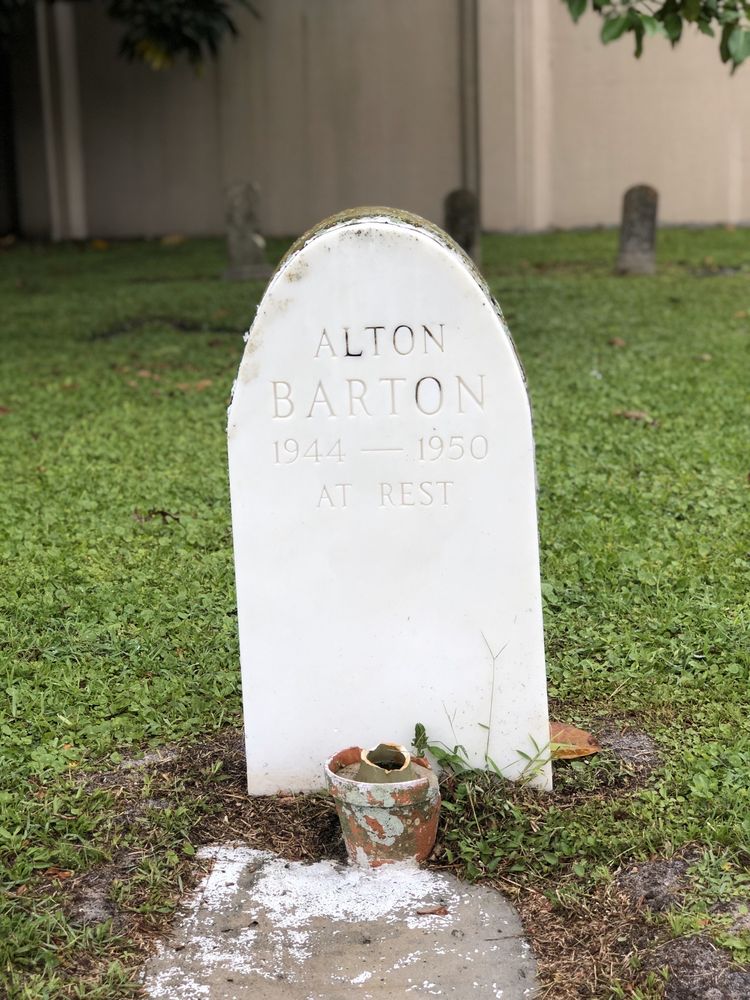 BARTON MEMORIAL PARK CEMETERY - 12 Photos - Funeral Services ...