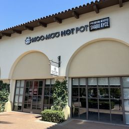 MOOMOO HOT POT - Updated December 2024 - 685 Photos & 246 Reviews ...