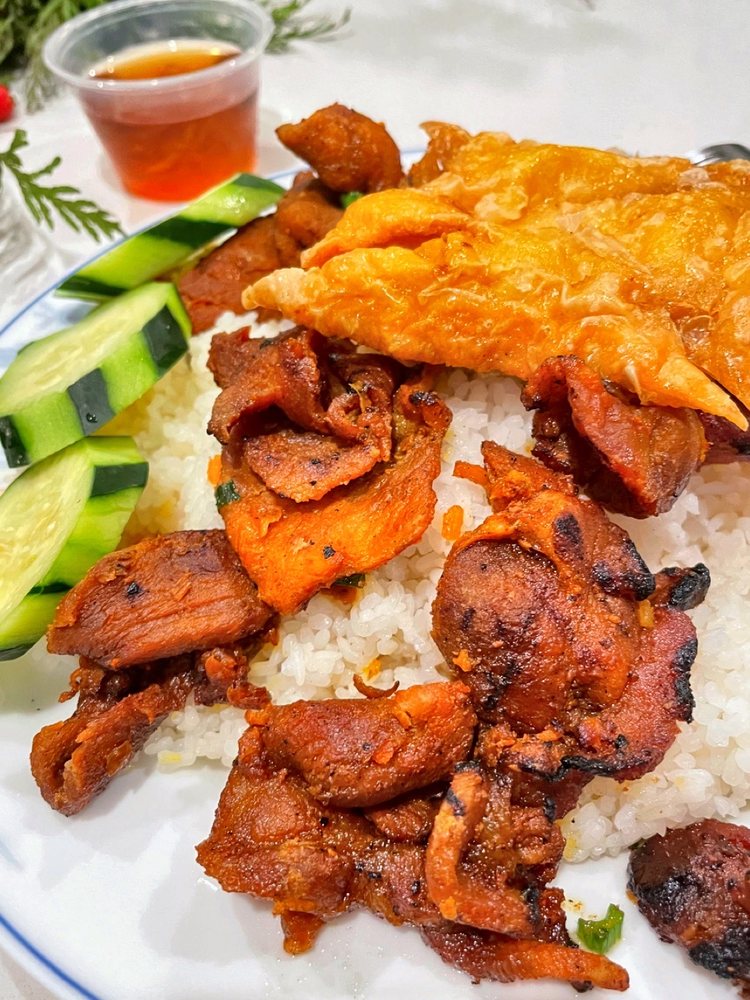 COM TAM KIEU GIANG - Updated July 2024 - 201 Photos & 170 Reviews ...