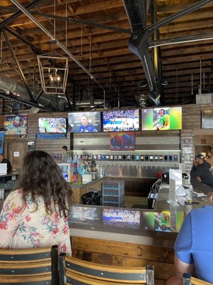 KILTED BUFFALO - Updated October 2024 - 18 Photos & 11 Reviews - 1212 ...