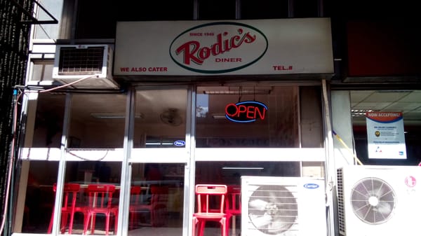 RODIC’S DINER - Salcedo Street, Legazpi Village, Makati, Metro Manila ...