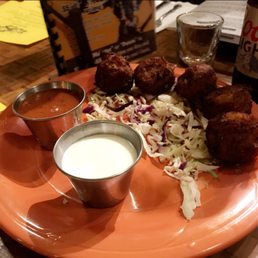 SALVADOR MOLLY’S - 515 Photos & 672 Reviews - 1523 SW Sunset Blvd ...