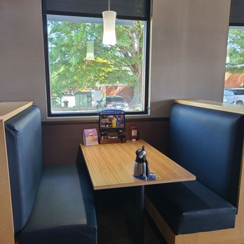 IHOP - Updated December 2025 - 22 Photos & 19 Reviews - 1129 Hwy 92 ...