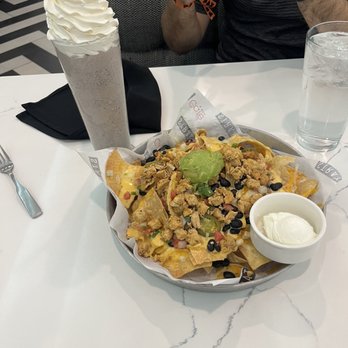 STRAT CAFÉ - 389 Photos & 259 Reviews - 2000 Las Vegas Blvd S, Las ...