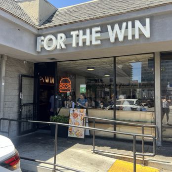 FOR THE WIN - Updated August 2024 - 738 Photos & 1096 Reviews - 6221 ...