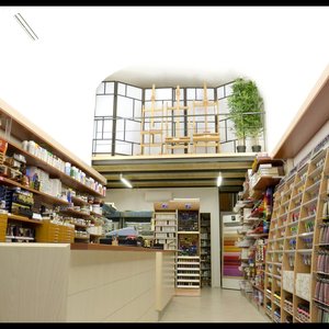 ZECCHI COLORI E BELLE ARTI - Updated December 2025 - 16 Photos & 11 ...