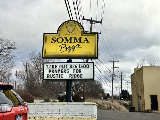 SOMMA PIZZA RESTAURANT & SPORTS BAR - Updated September 2025 - 39 ...