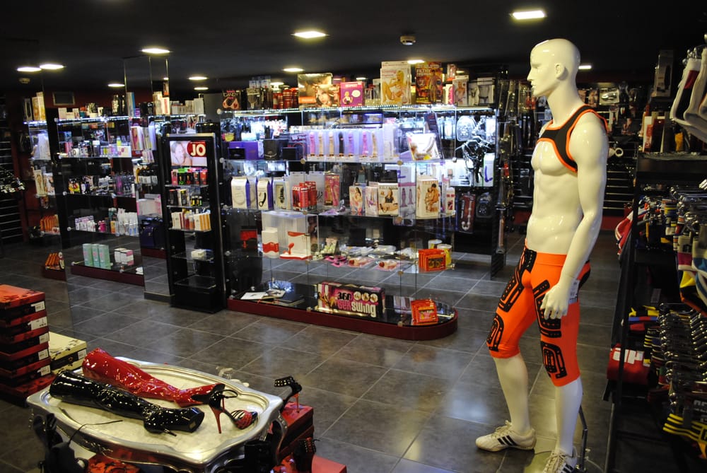 NAUGHTY STORE - Updated July 2025 - Galerías Plaça Major, Palma ...