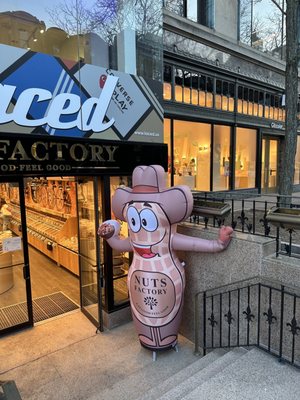 NUTS FACTORY - Updated October 2025 - 53 Photos & 39 Reviews - 62-66 ...