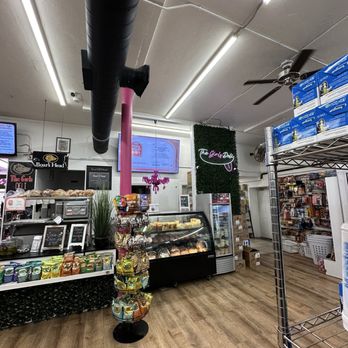 THE GIRLS DELI - Updated October 2025 - 343 Photos & 416 Reviews - 3075 ...