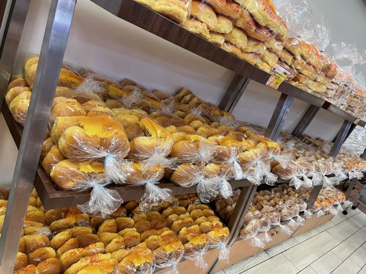 VALERIO’S TROPICAL BAKESHOP - Updated December 2025 - 60 Photos & 70 ...