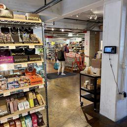 CAPUTO’S MARKET & DELI - Updated October 2025 - 644 Photos & 604 ...