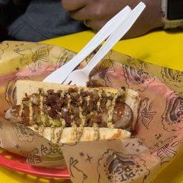 DAT DOG - Updated May 2024 - 684 Photos & 649 Reviews - 5030 Freret St ...