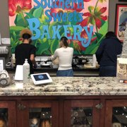 SOUTHERN SWEETS BAKERY - 407 Photos & 403 Reviews - 186 Rio Cir ...