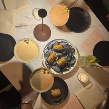 MELROSE - Updated May 2025 - 158 Photos & 116 Reviews - 2517 Ralph St ...