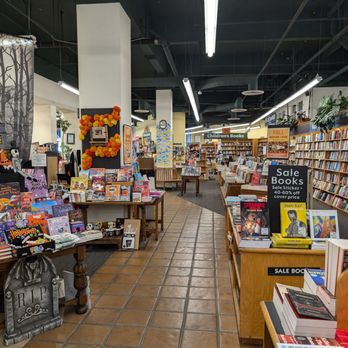 BOOKSHOP SANTA CRUZ - Updated August 2025 - 236 Photos & 406 Reviews ...