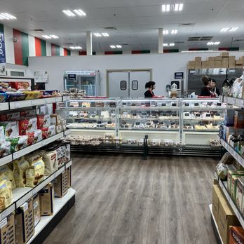 D’AMICO & SONS ITALIAN MARKET & BAKERY - Updated June 2024 - 121 Photos ...