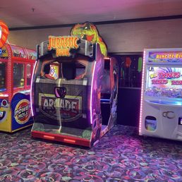 SEMORAN SKATEWAY - Updated October 2025 - 89 Photos & 113 Reviews ...