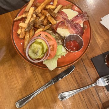 TOM FOOLERY’S RESTAURANT & BAR - Updated May 2025 - 121 Photos & 152 ...