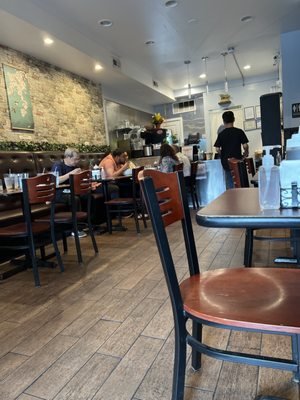 MAIN STREET PHO - Updated October 2024 - 192 Photos & 184 Reviews ...