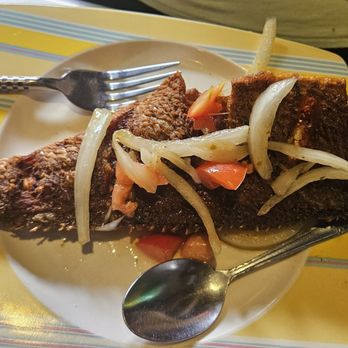 SYLLA - Updated August 2025 - 75 Photos & 33 Reviews - 1666 Park Ave ...