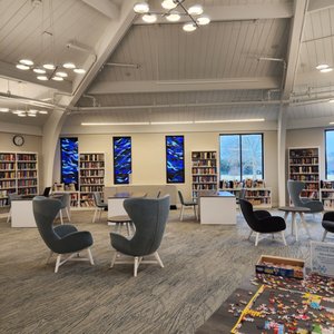 MIDDLE COUNTRY PUBLIC LIBRARY - Updated September 2025 - 27 Photos & 20 ...