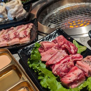 TOMAHAWK BBQ STEAKHOUSE - Updated April 2025 - 450 Photos & 51 Reviews ...