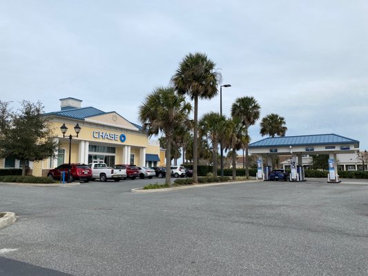 CHASE BANK - Updated January 2026 - 2435 Burnsed Blvd, The Villages ...