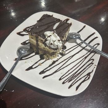 VALORE ITALIAN RESTAURANT AND GRILL - Updated March 2026 - 77 Photos ...