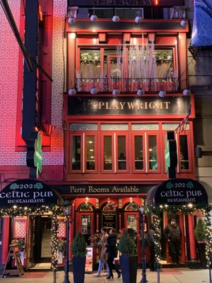 PLAYWRIGHT CELTIC PUB - New York, New York - 319 Photos & 407 Reviews - American (New ...