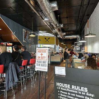 THE DIXIE GRILL - Updated December 2024 - 380 Photos & 484 Reviews ...