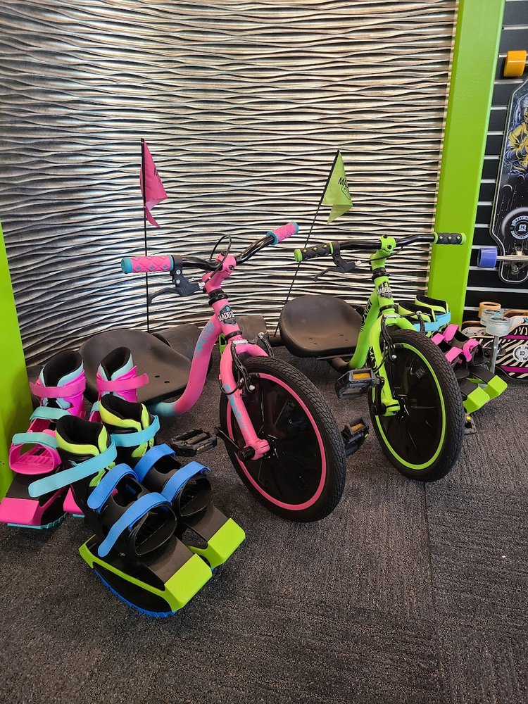 MADD GEAR - Updated October 2025 - 11 Photos - 5780 W Oakland St ...