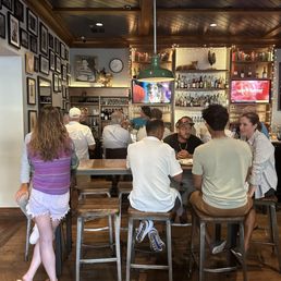 THE BLUE HEN - Updated December 2025 - 246 Photos & 158 Reviews - 33 ...