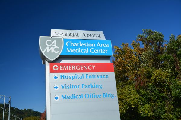 CAMC MEMORIAL HOSPITAL - Updated July 2025 - 31 Reviews - 3200 ...