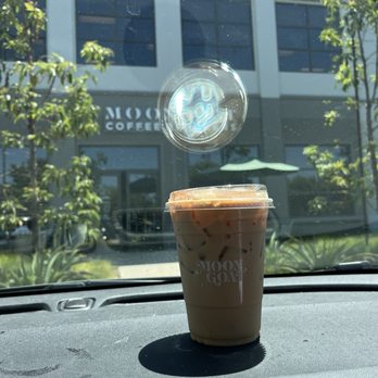 MOONGOAT COFFEE ROASTERS - Updated December 2024 - 113 Photos & 94 ...