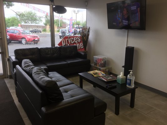 DRIVE N-MOTION - Updated December 2025 - 31 Photos & 49 Reviews - 8521 ...