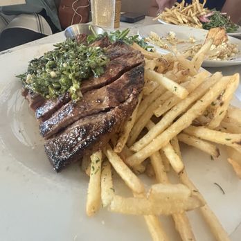 HANK’S - Updated January 2026 - 1150 Photos & 868 Reviews - 5811 ...