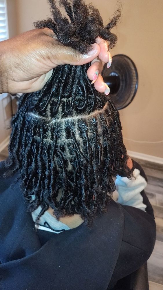 ROYAL LOCS - Updated June 2024 - 12 Photos - Arlington, Texas - Hair ...