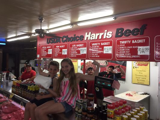 WOOD-DALE MARKET near you at 250 Stine Rd, Bakersfield, California - 44 ...