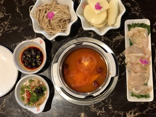 ROYAL POT - 227 Photos & 69 Reviews - 4750 S Hagadorn Rd, East Lansing ...