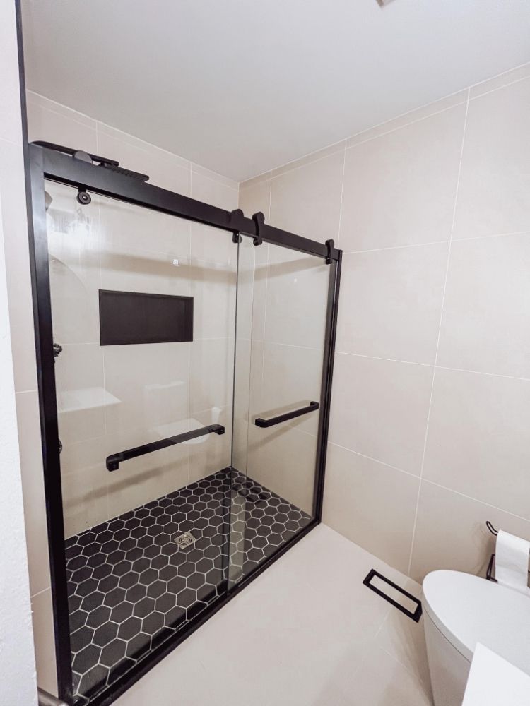 AVO CONSTRUCTION - Updated March 2025 - 15 Photos - Toronto, Ontario ...