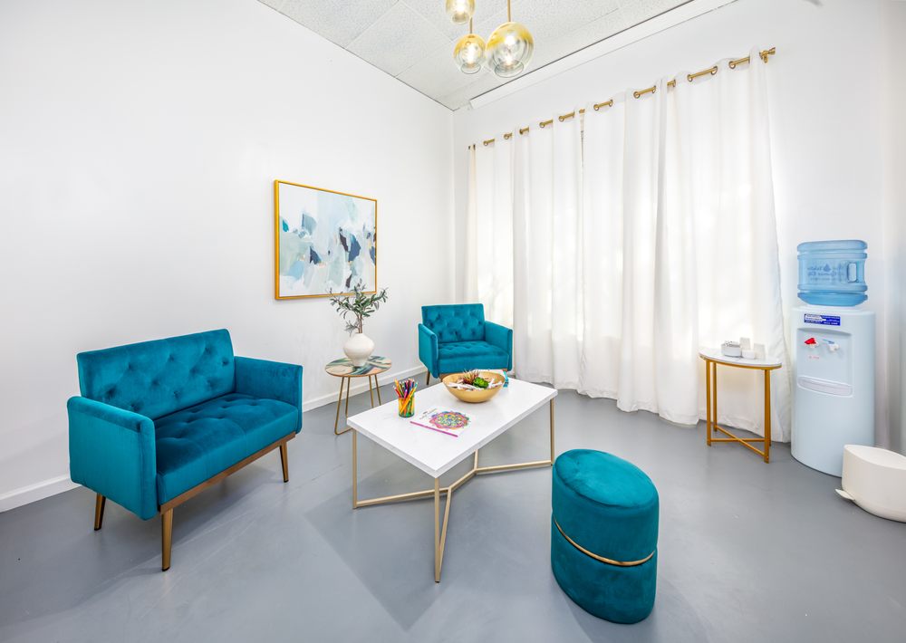 KS FLOAT SPA - Updated December 2025 - 10 Photos - 11972 W 119th St ...