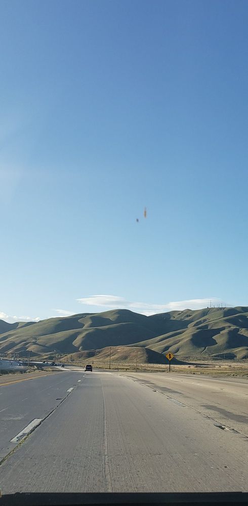 “THE GRAPEVINE” I-5 NORTH - Updated June 2024 - 69 Photos - Castaic ...