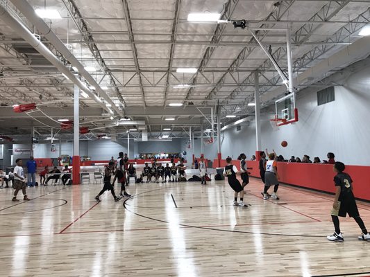 FIELDHOUSEUSA GRAPEVINE - Updated October 2025 - 22 Photos & 17 Reviews ...