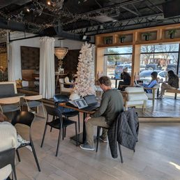 REDEFINED COFFEE HOUSE - Updated December 2025 - 741 Photos & 678 Reviews - 200 Northwest Hwy ...