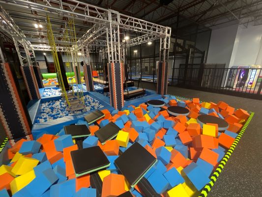 FUNPLEX - Updated August 2025 - 13 Photos - 28 Towne Ctr Way, Hampton ...