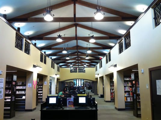 ARROYO SECO REGIONAL LIBRARY - Updated February 2025 - 28 Photos & 45 ...