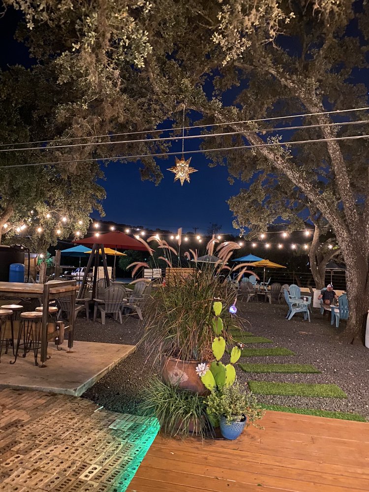 HELOTES BEER GARDEN - Updated May 2025 - 43 Photos & 23 Reviews - 14687 ...